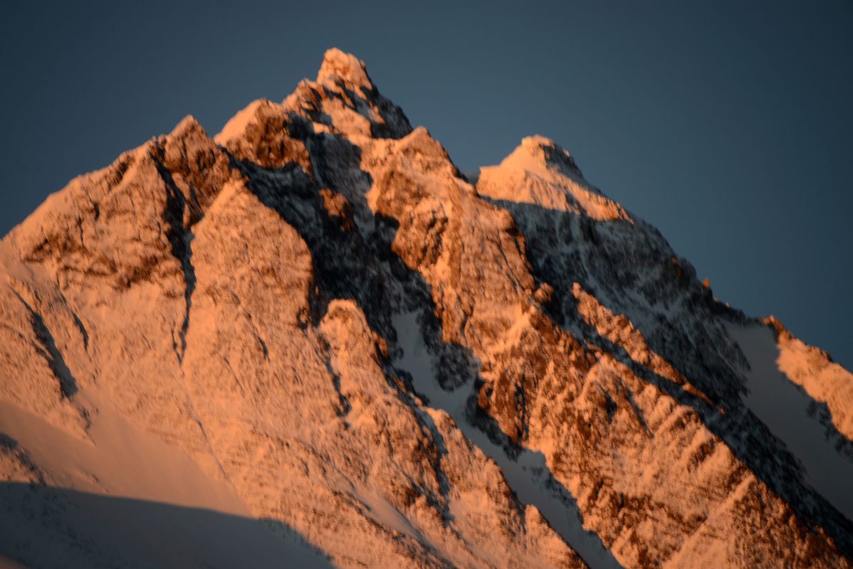 Lhakpa Ri Photo Gallery